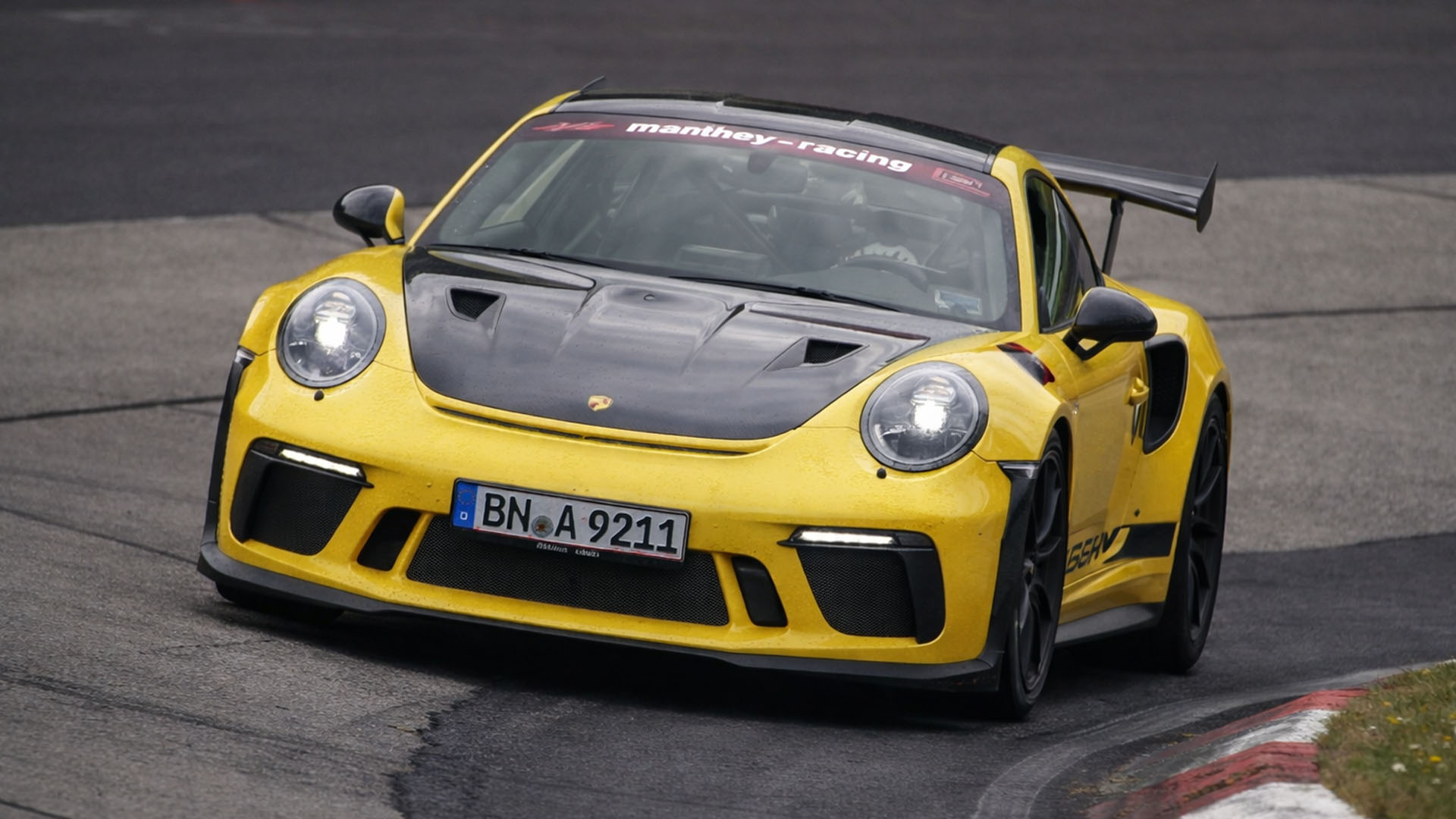 Cornering action captured at Nürburgring public session