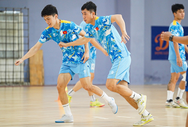 Tuyển futsal Việt Nam gút danh sách đấu Thái Lan