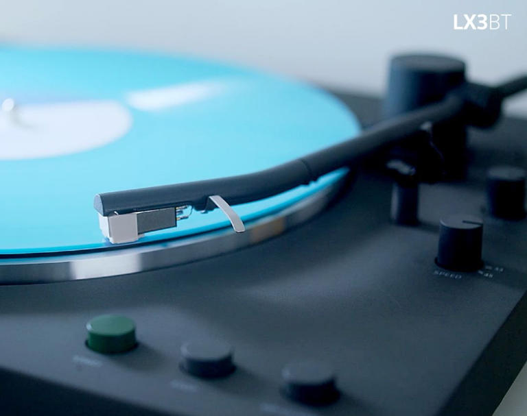 Sony signe un retour en toute simplicité dans le monde du vinyle avec ...