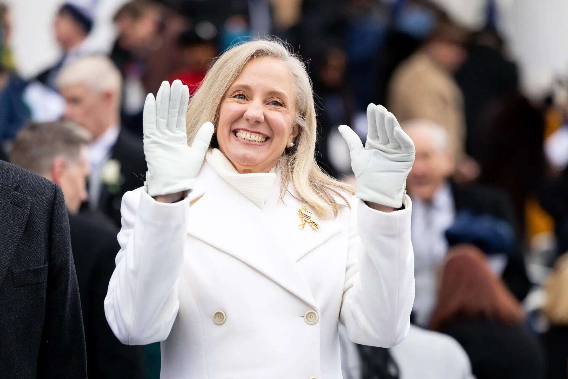Virginia’s ‘white witch’ Gov. Abigail Spanberger faces conservatives ...