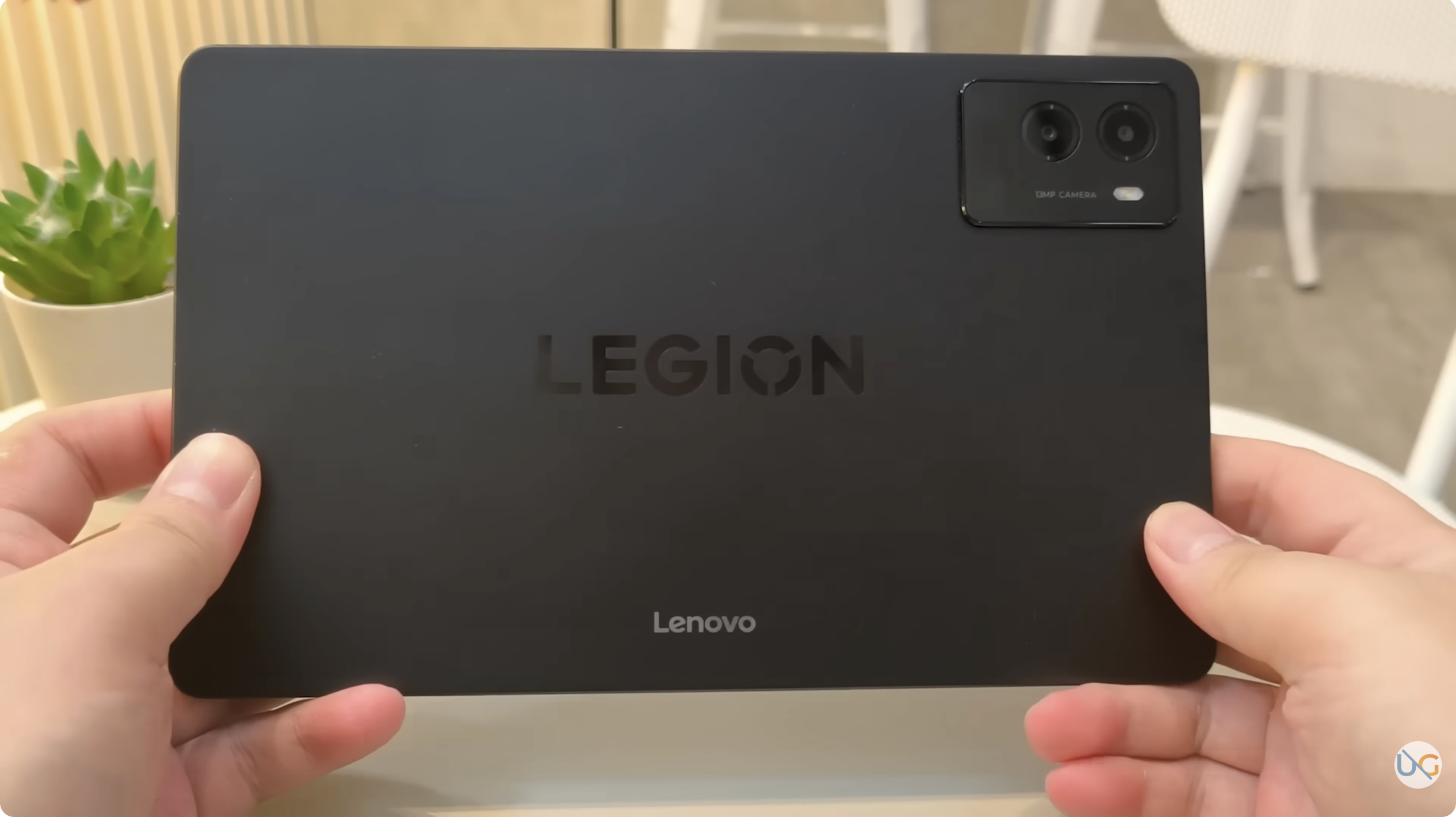 Next-level mobile gaming with the Lenovo Legion Tab 8.8 (Gen 3)