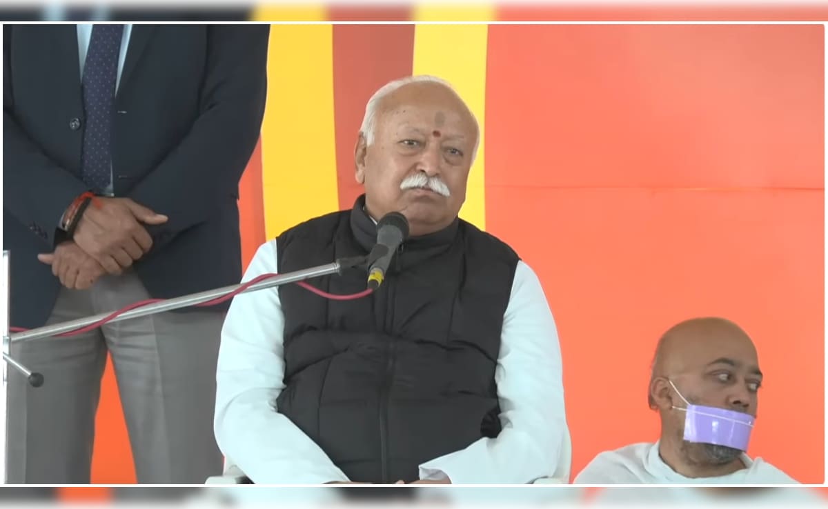 India's job to teach dignity through its conduct: RSS chief Mohan Bhagwat