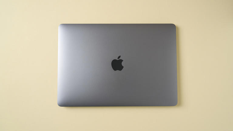 5 cheaper alternatives to the Microsoft Surface Laptop