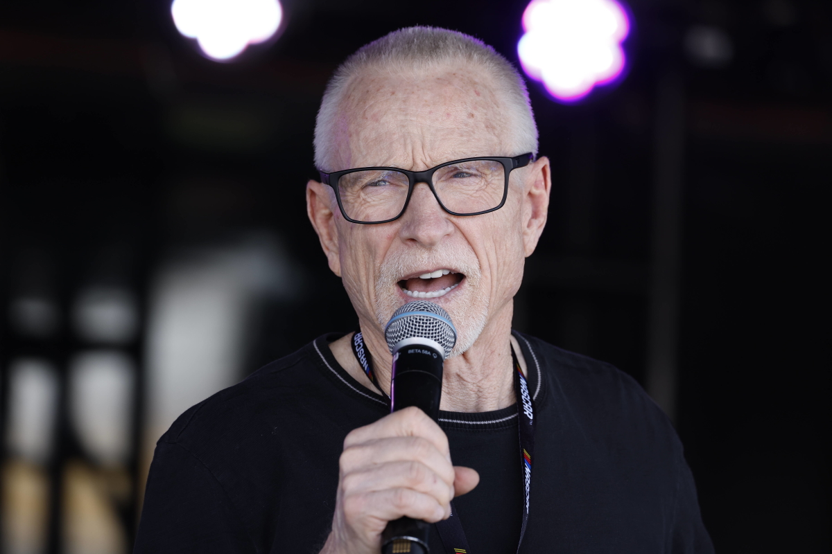 NASCAR legend Mark Martin weighs in on F1 controversy - 'Painful to watch'
