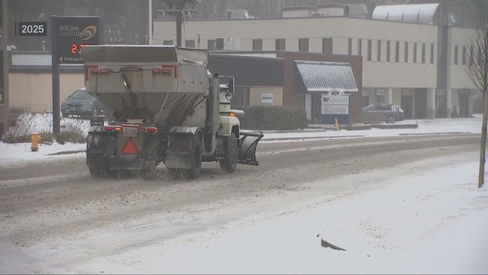 Cities and towns in Massachusetts prepare for winter storm