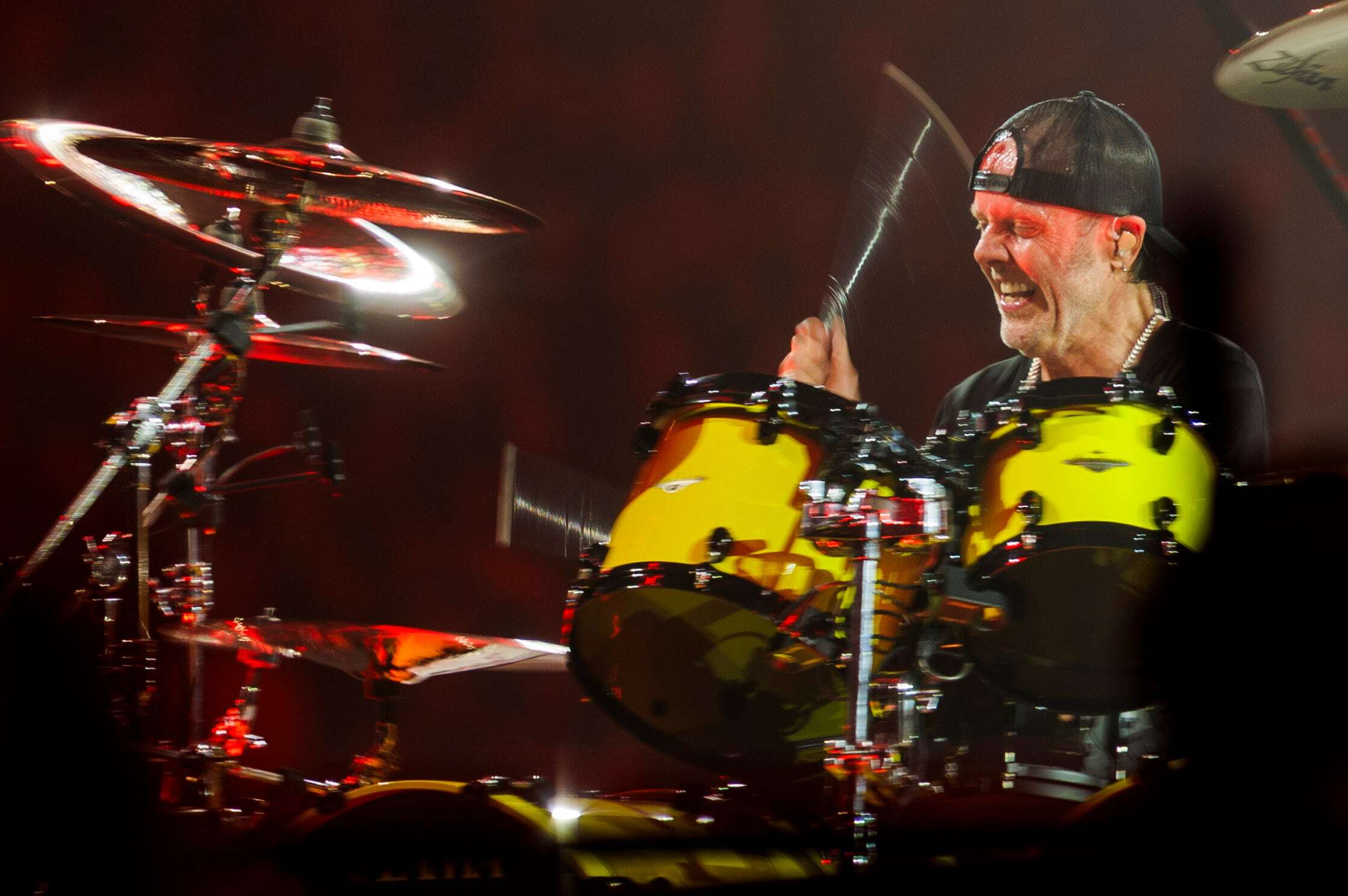 Legendary metal band covers former rival’s song, wants to do joint tour