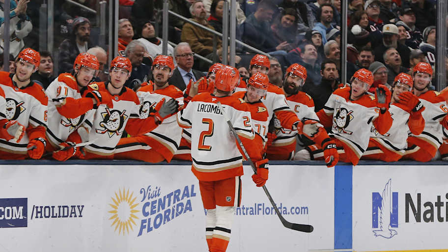 Canadiens' Lane Hutson snubbed once again by Team USA