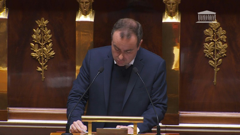 Budget : Lecornu surmonte deux motions de censure et engage un nouveau 49.3