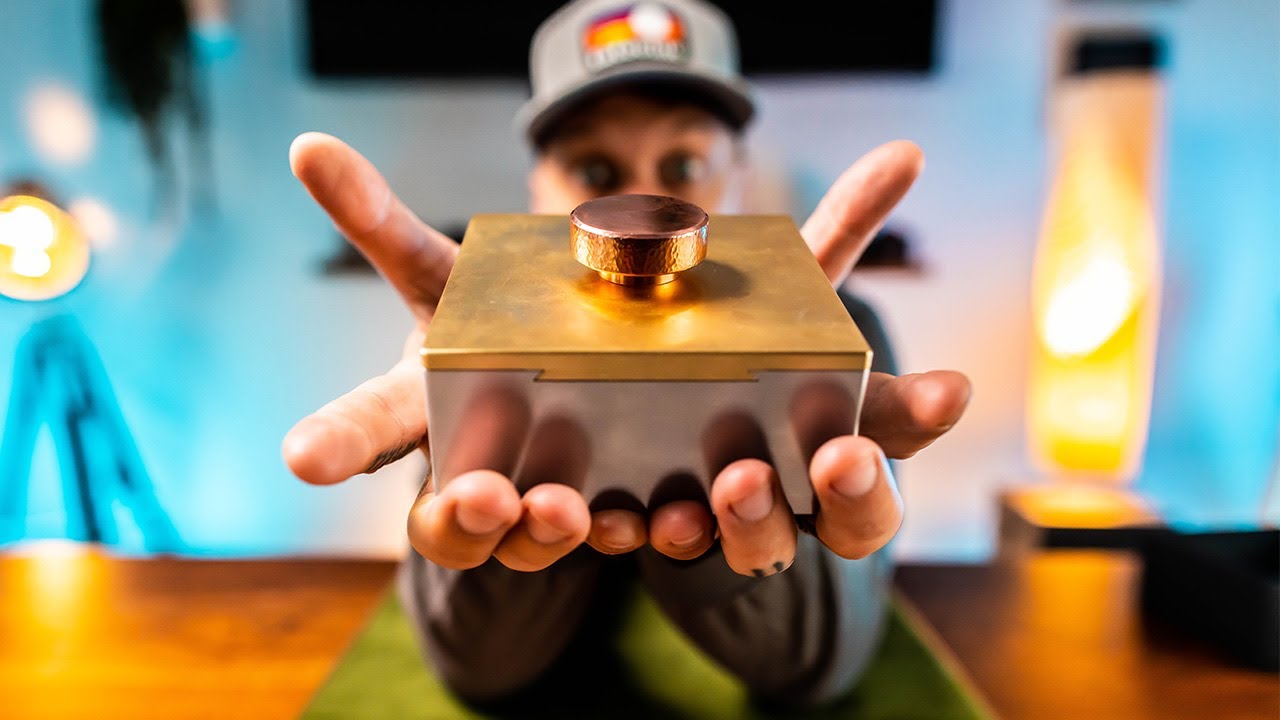 This devious puzzle box is a work of art! - Coaster Box by Felix Ure