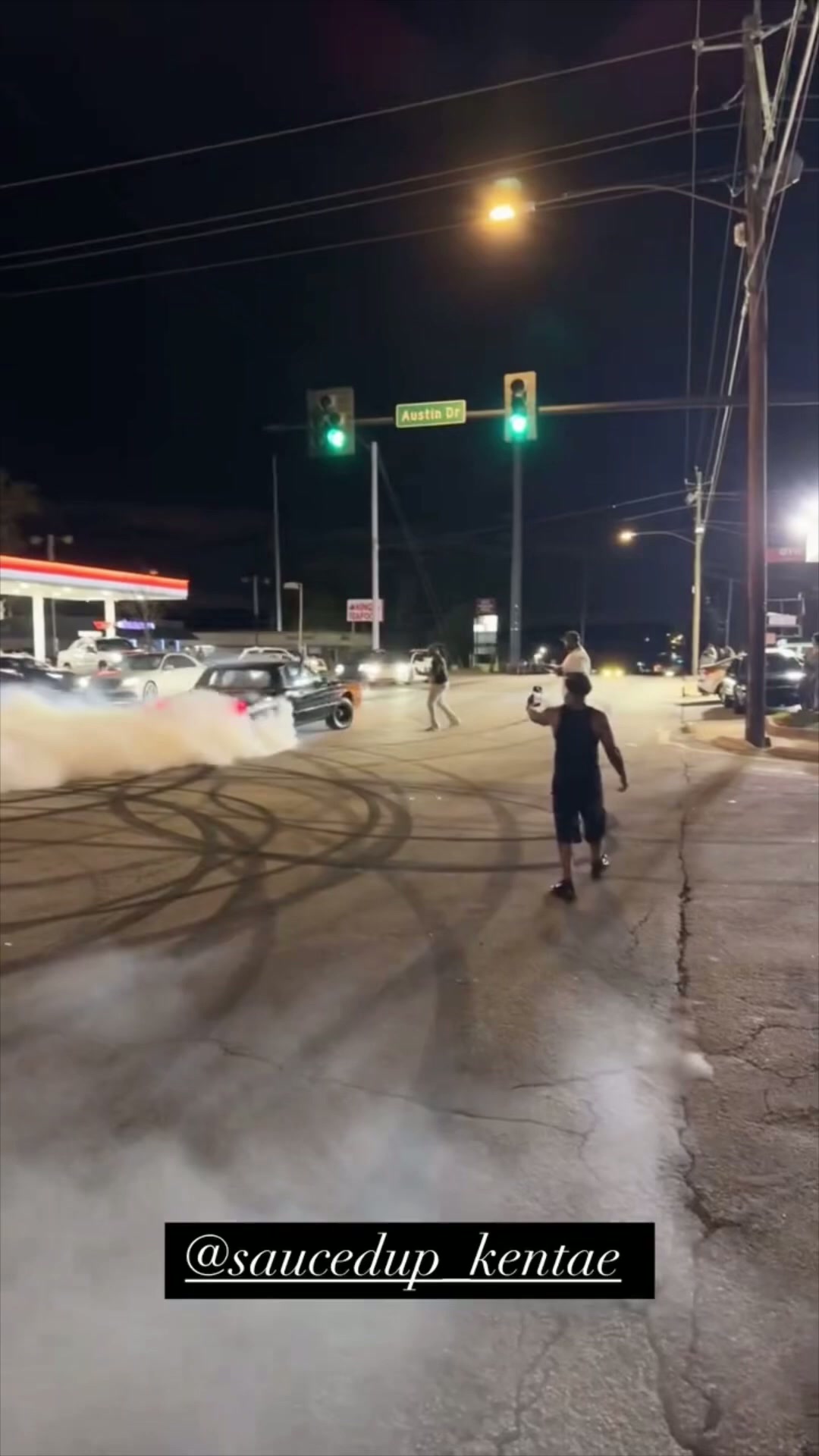 Kentae Blessing the Streets with his Chevy Mc with Donuts