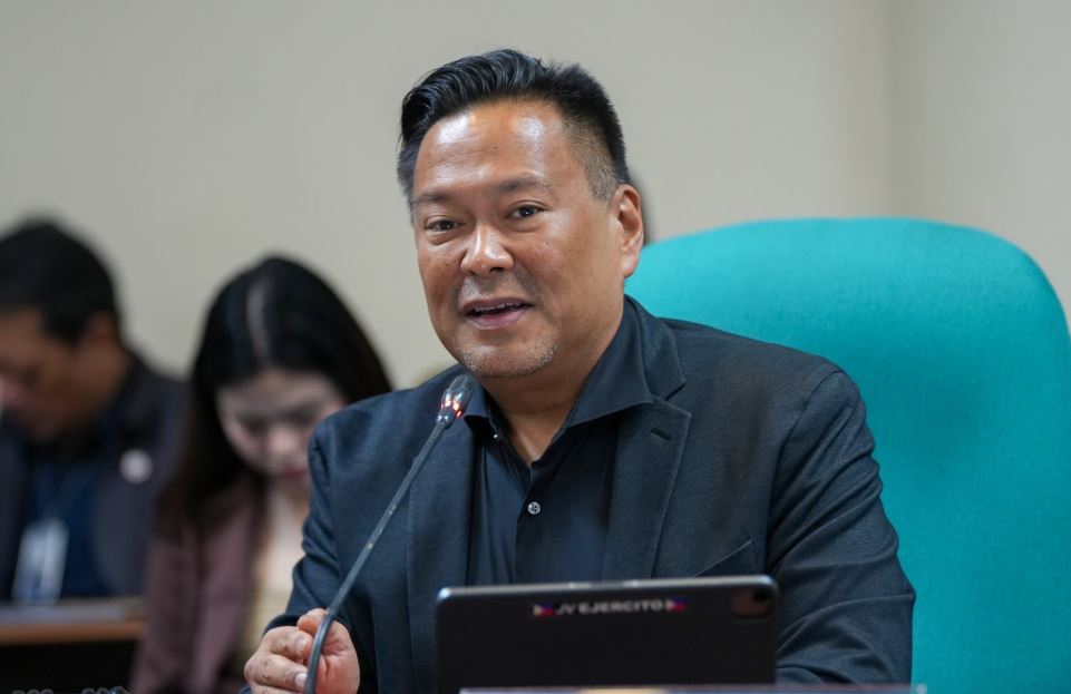 JV Ejercito declines Alan Peter Cayetano's offer to be Senate majority ...