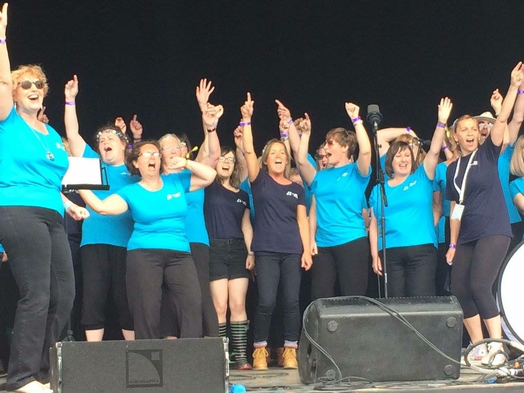 Can’t sing? Neither can they. That hasn’t stopped the Tuneless Choir.