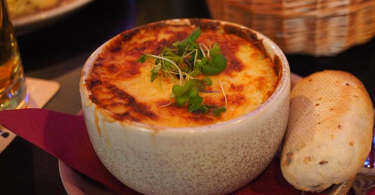 19 comfort foods people love talking about more than cooking