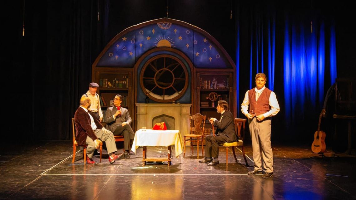 El porvenir como espejo: regresa La Máquina del Tiempo a la calle ...