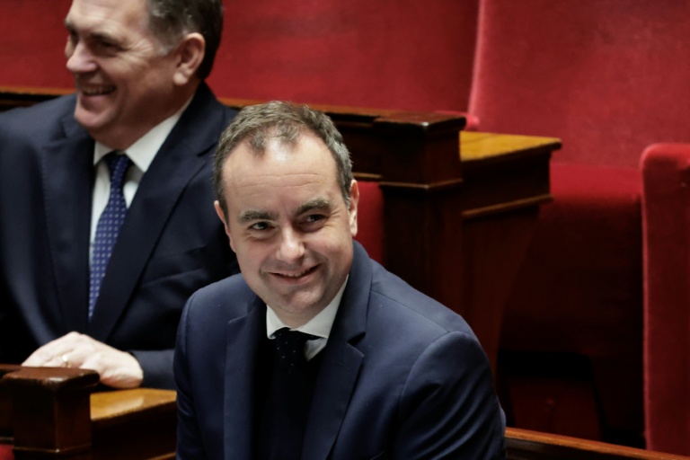 France PM survives no-confidence vote over forced budget