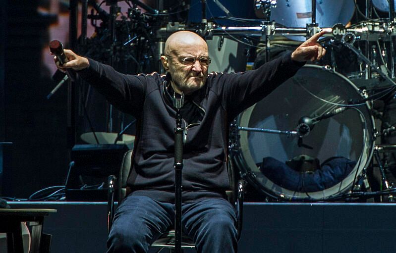 Le chanteur Phil Collins se livre sur son état de santé et son rapport ...