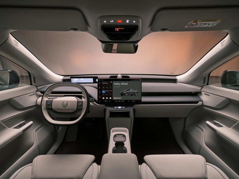 Volvo EX60 a partire da 65.350 euro per scegliere liberamente tra lei e ...