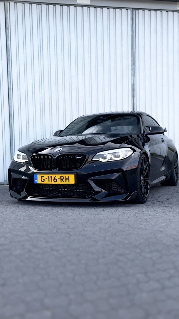 BMW M2 without the wrap