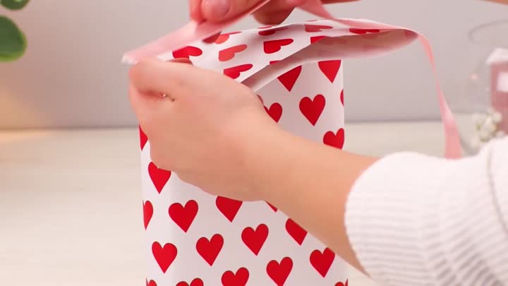 Beeindrucken Sie mit einfacher, stilvoller Verpackung