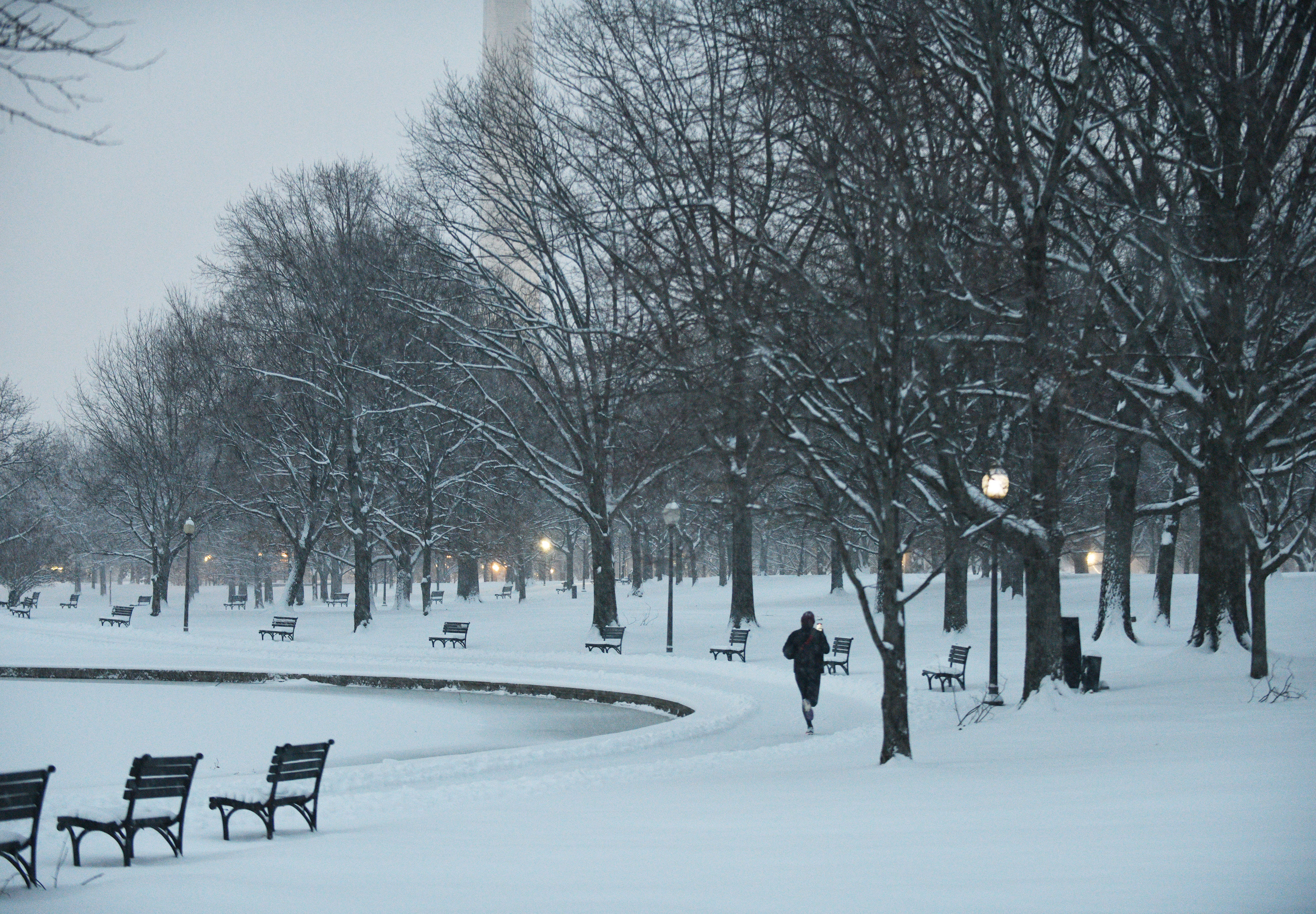 What to know as DC area braces for heavy snow, ice and severe cold