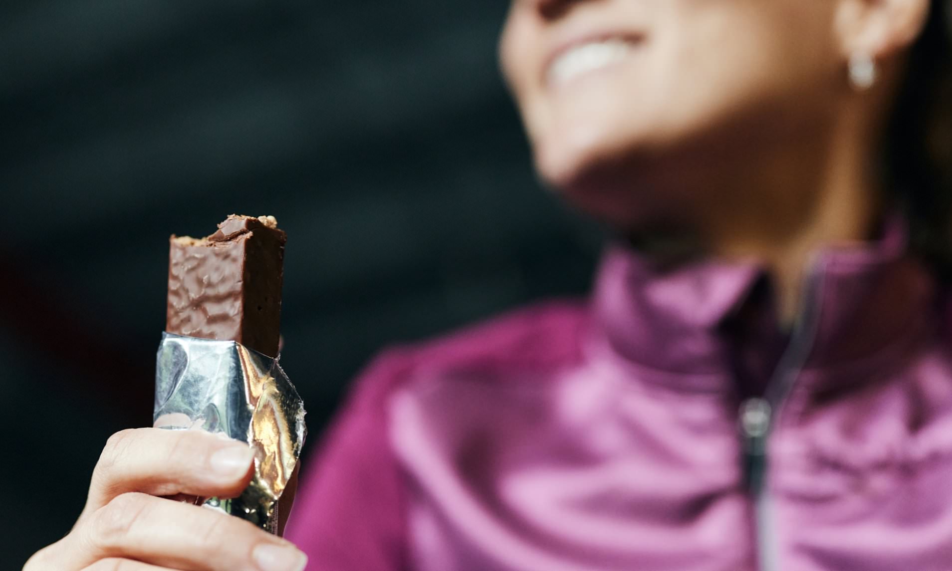 Are protein bars healthy? Diet expert names the best ones to grab on ...
