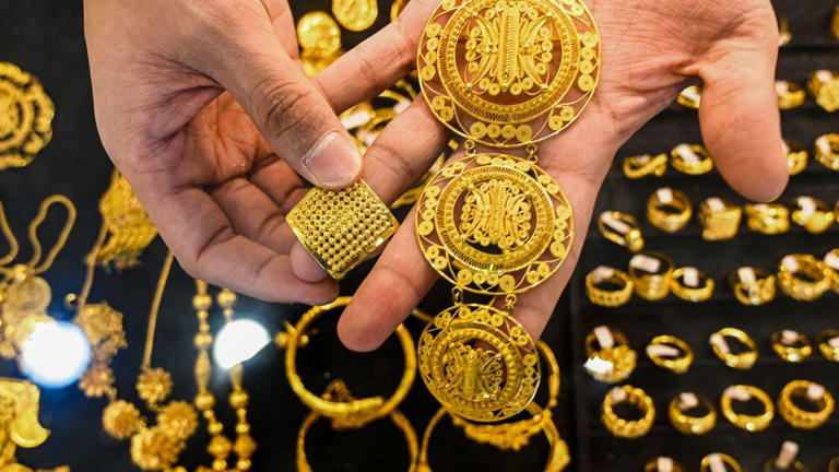 Is your gold jewellery safe in bank lockers? All you need to know about ...