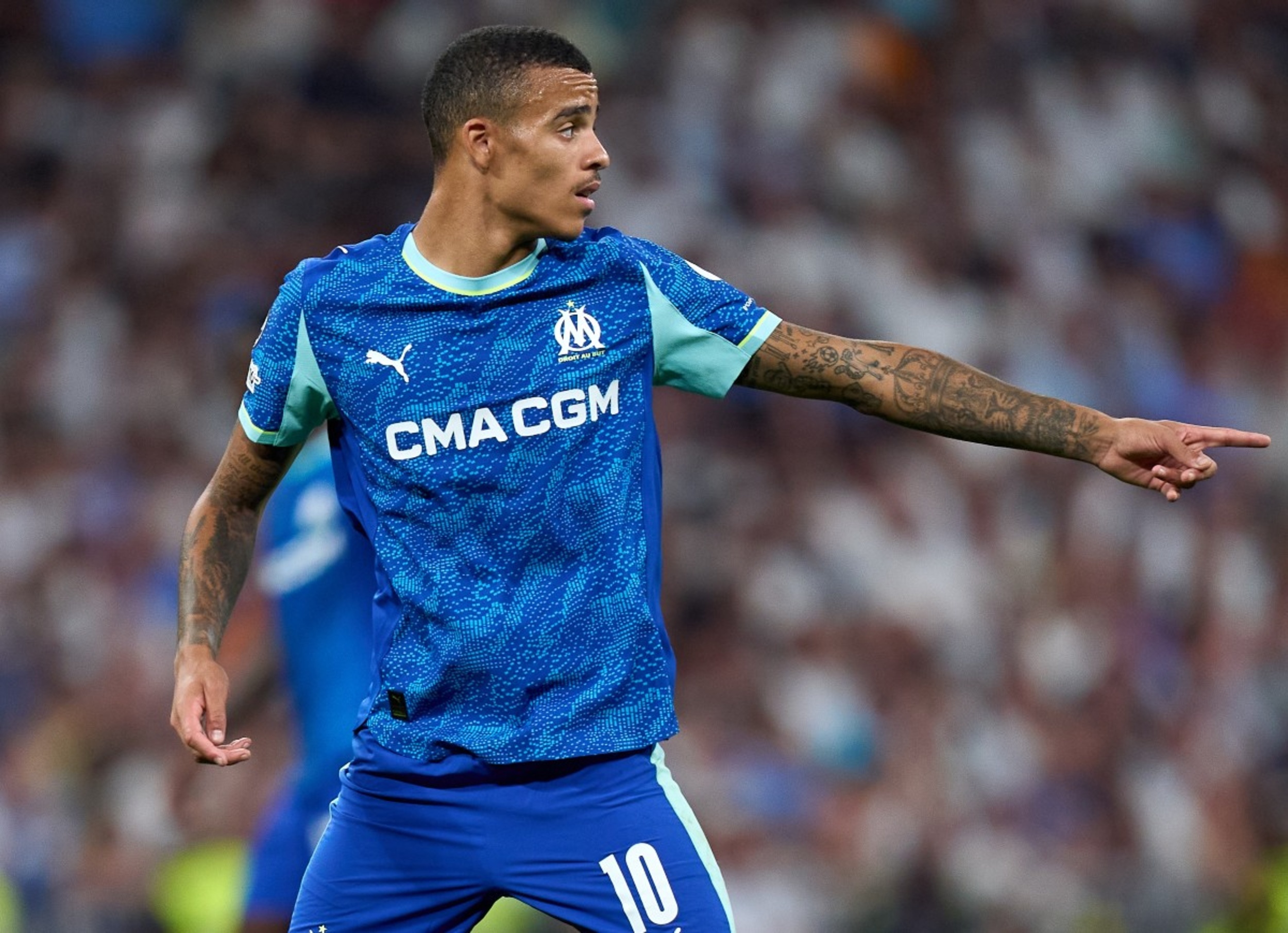 Man United discuss the idea of bringing attacker back to club after his ...