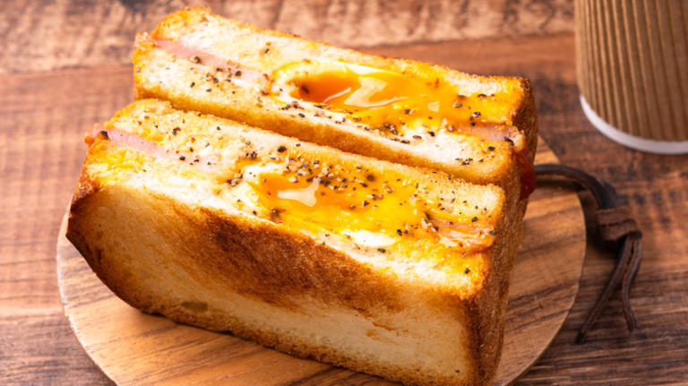 Take 2 extra steps to transform grilled cheese into a blissful breakfast