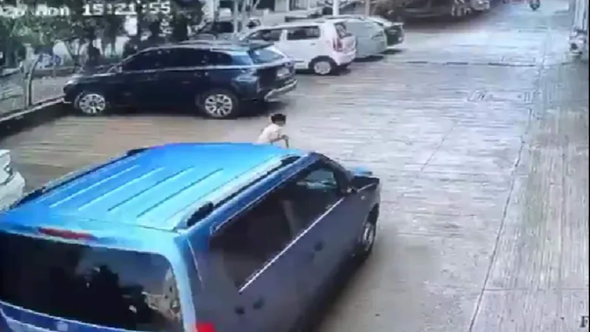 On camera, 5-year-old run over by car while playing inside Pune complex