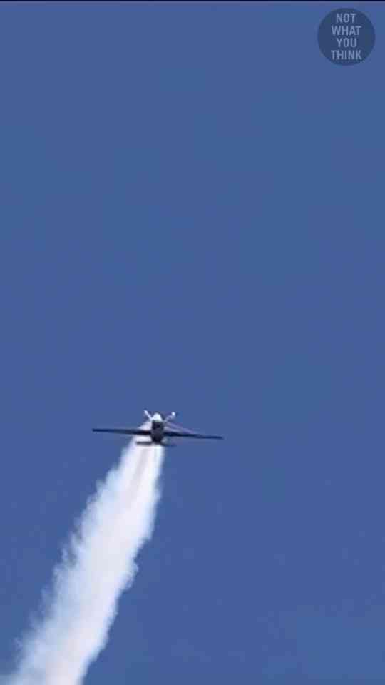 Landing an aircraft with one wing