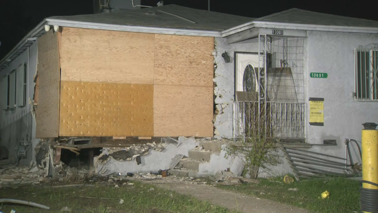 Car crashes into Pacoima home after driving off freeway ramp