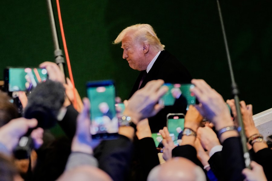 Opinion: Trump’s coalition is falling apart