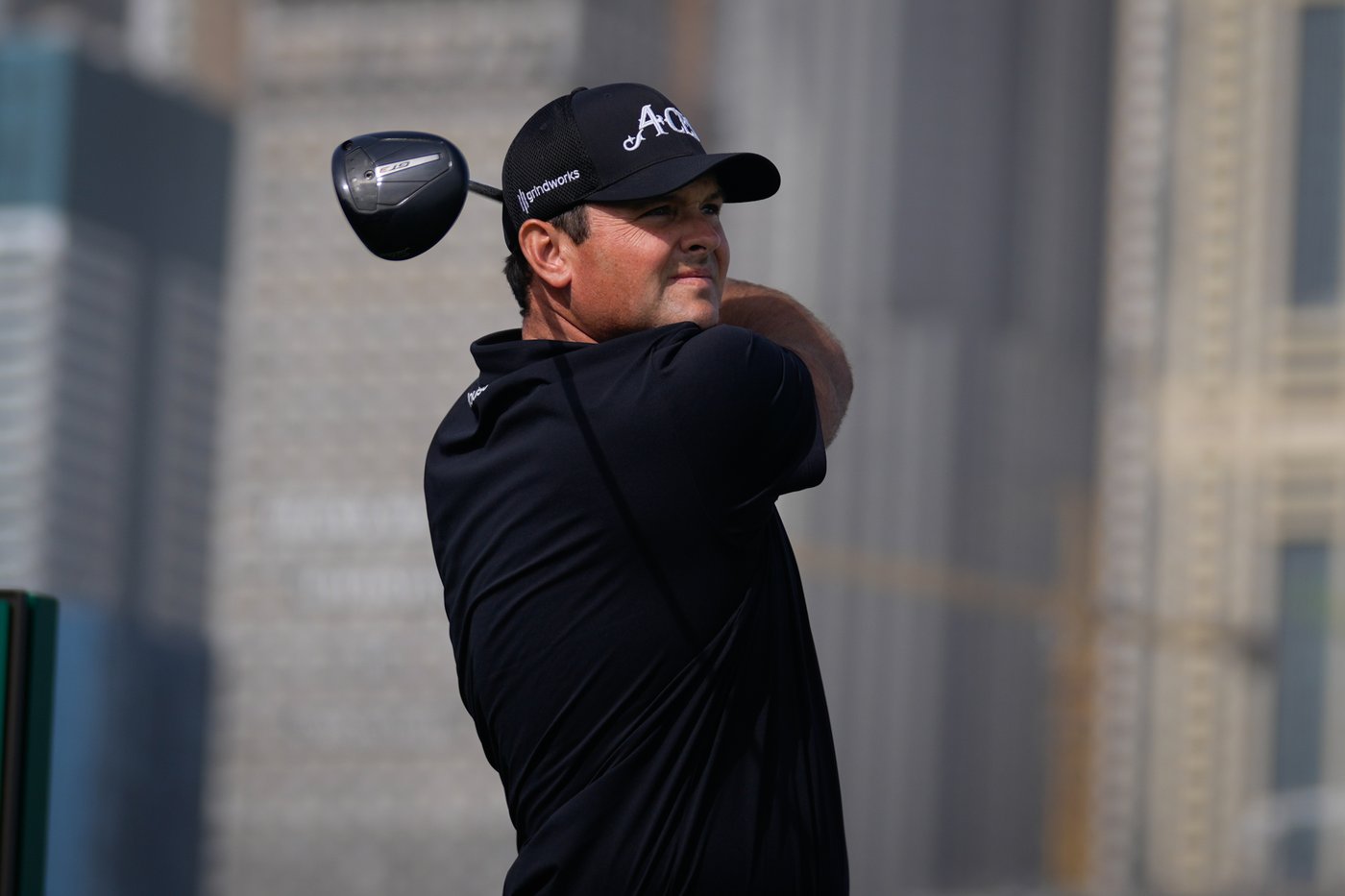 Reeds leads in Dubai and McIlroy needs a big weekend to challenge for ...