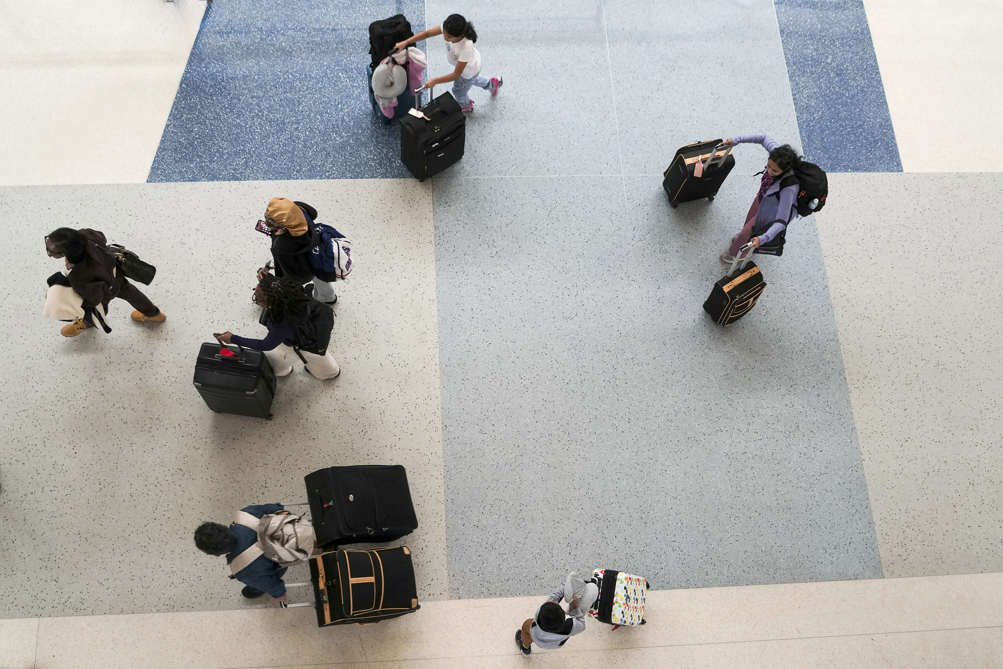 More than 1,000 flights canceled at DFW Airport, Love Field with winter ...