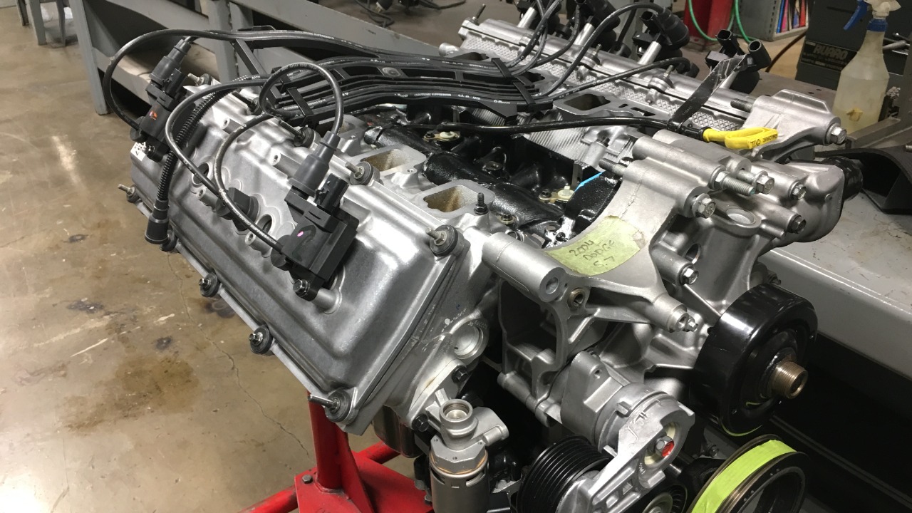 HEMI roars back: Stellantis plots 100,000+ V8s on US roads by 2026