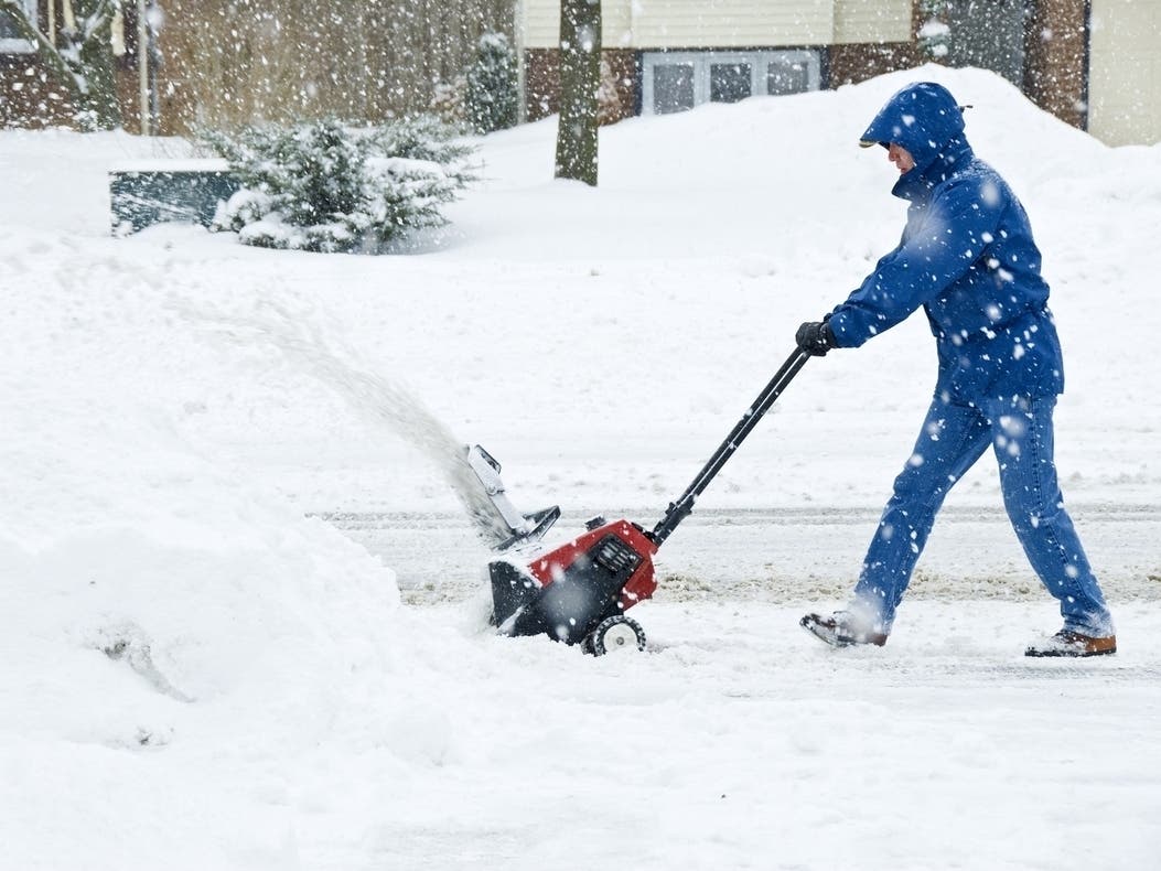 Winter storm may dump 16+ inches of snow on Livingston: What to know