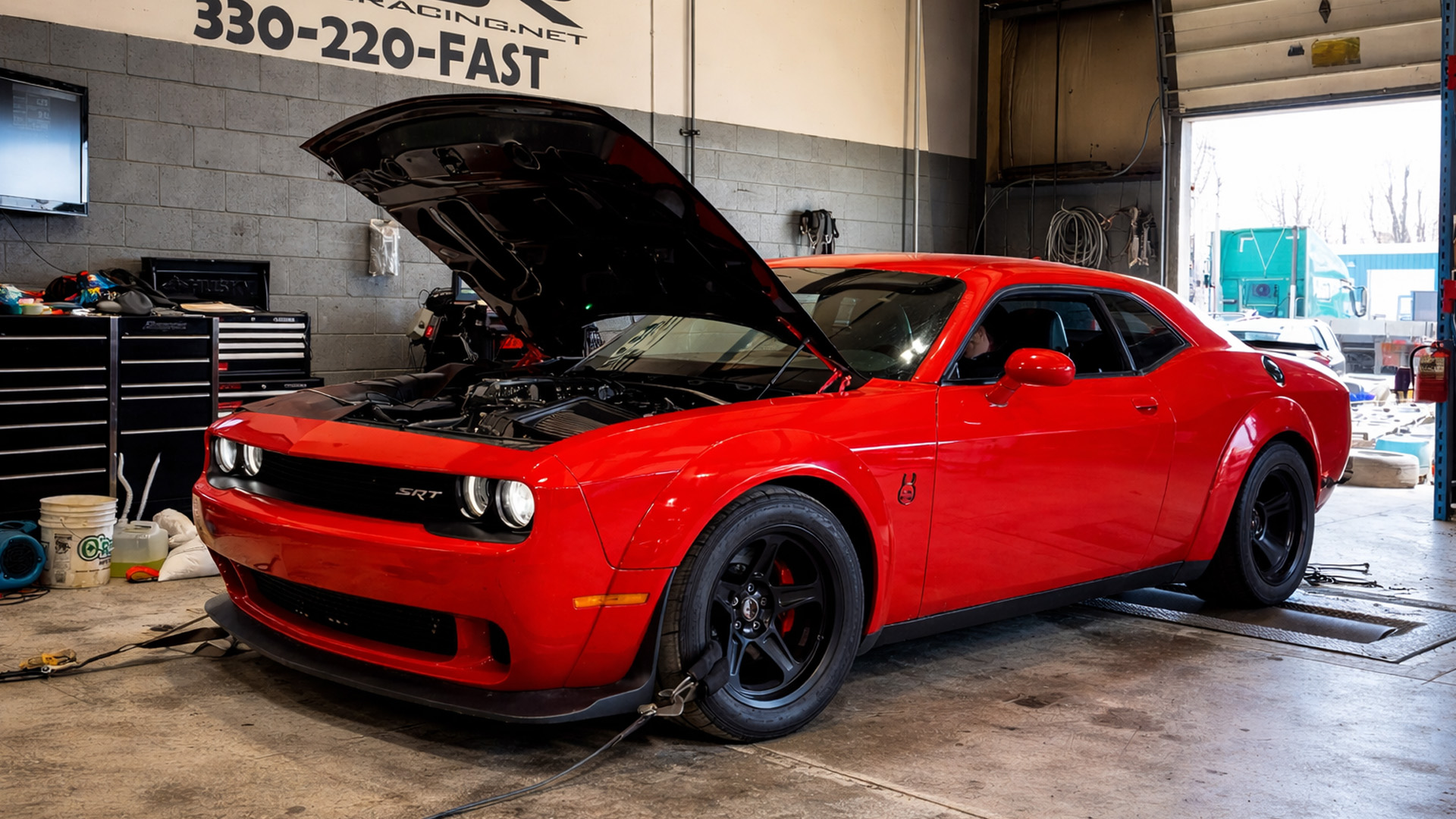 Can a manual Dodge Demon handle 1,000 HP?