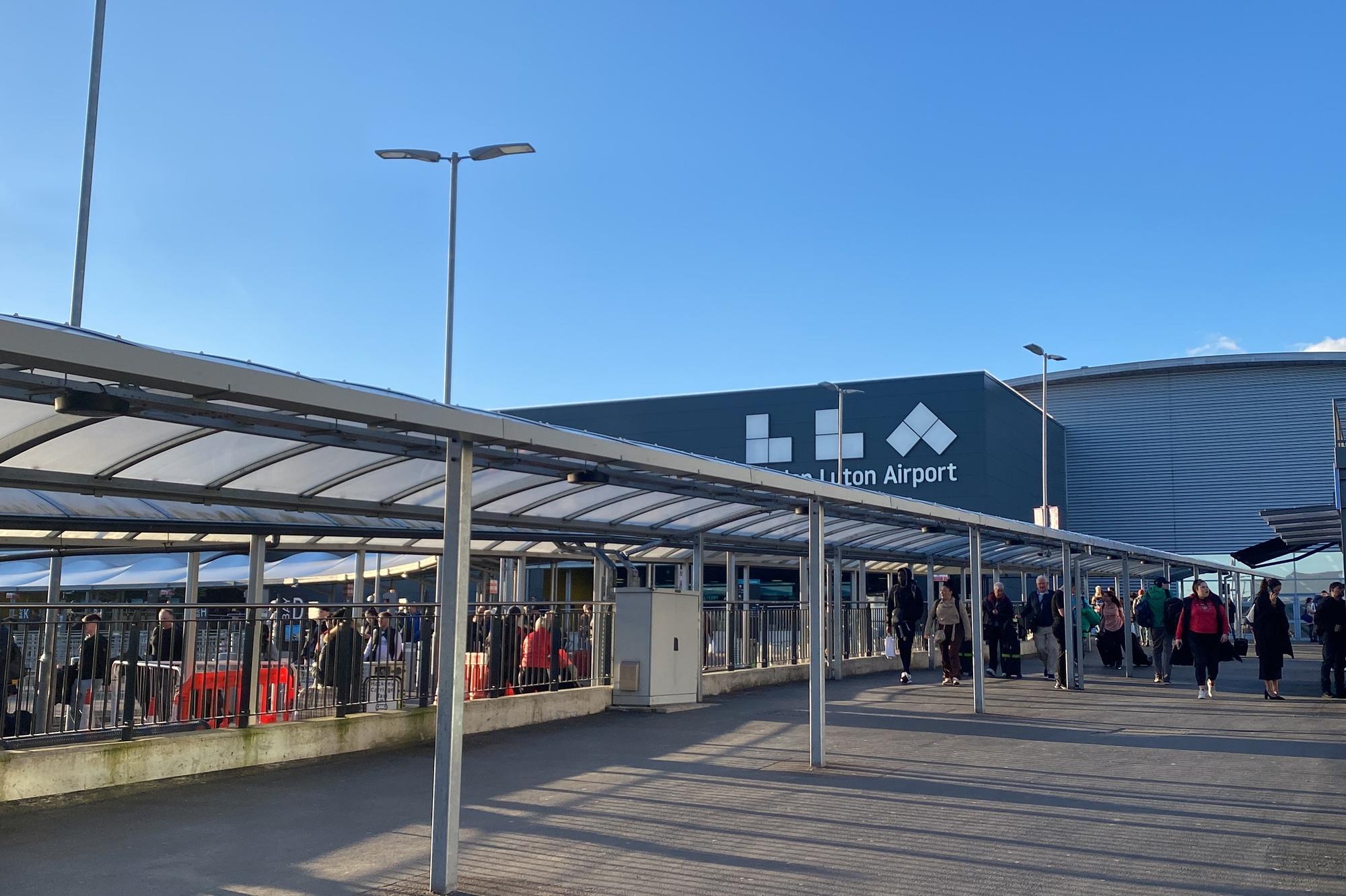 Luton Airport expansion meeting postponed to find bigger venue after ...