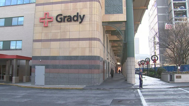 Winter weather: Grady Memorial reschedules elective surgeries, closes ...