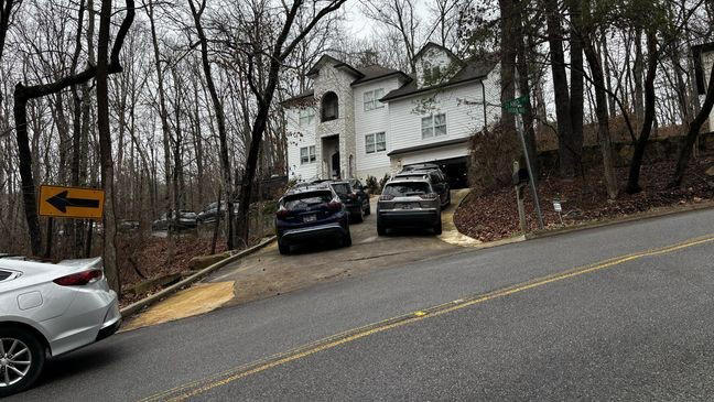 New details: Feds dig deep at Signal Mountain home, owner says renters ...