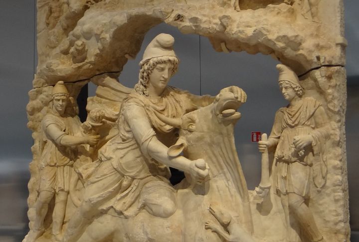 15 mythological figures similar to Jesus