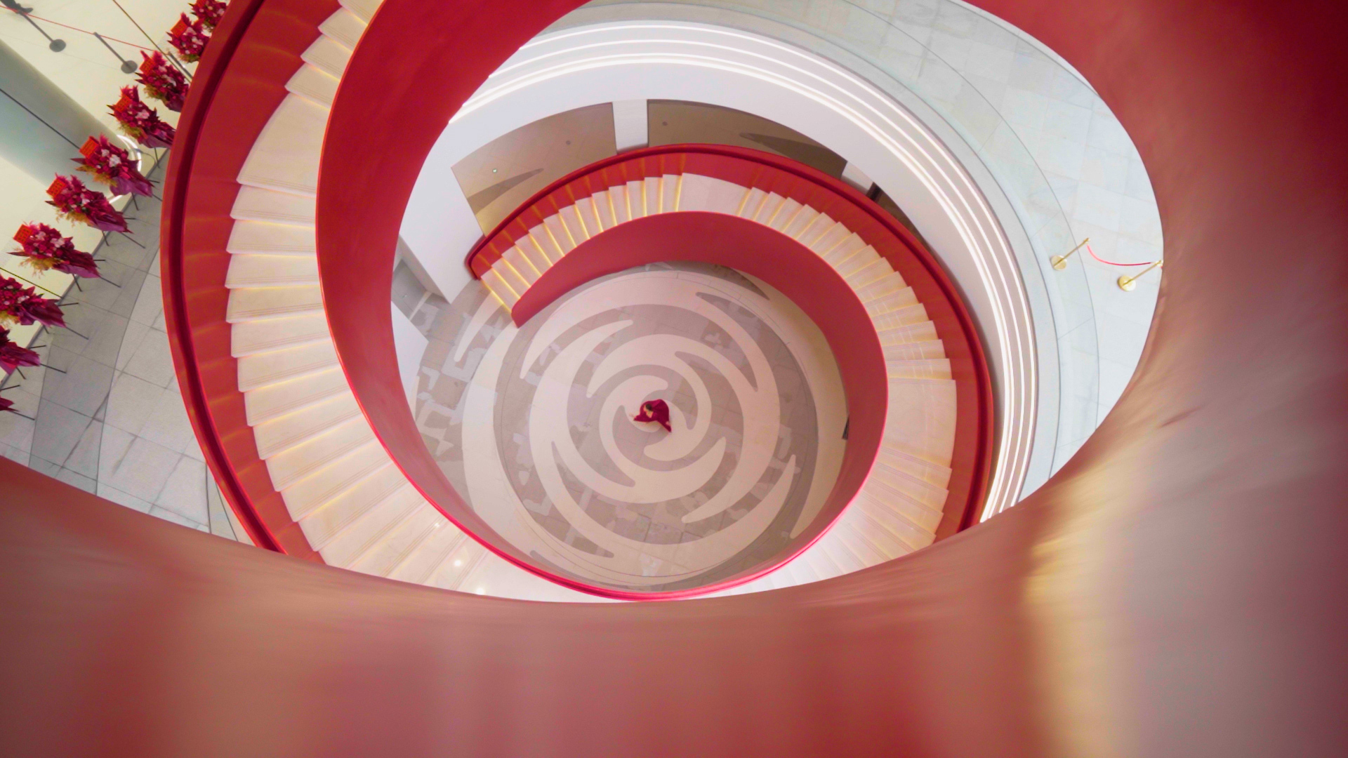 Tallest sectional height of an unsupported spiral staircase 11.995 ...