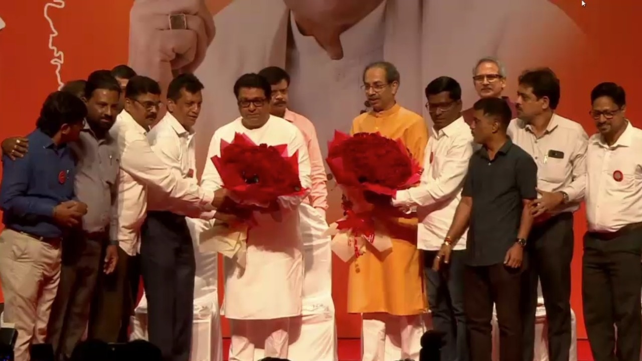 Uddhav, Raj Thackeray unite for Balasaheb birth centenary days after ...