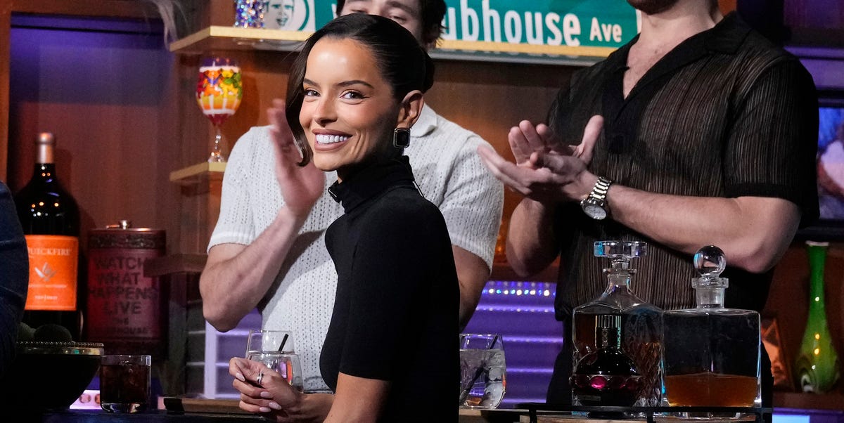 So, Andy Cohen straight-up asked Maura Higgins about those Rob Rausch ...