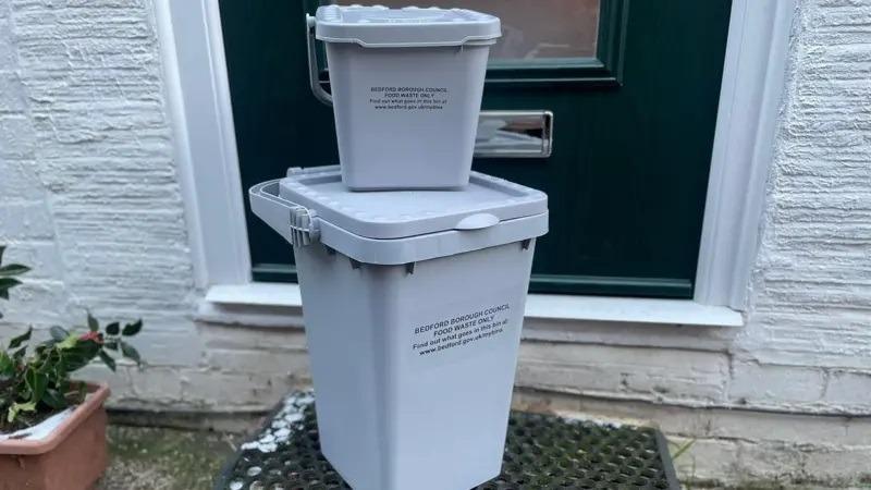 Check out Bedford's new food waste caddies – and how to use them