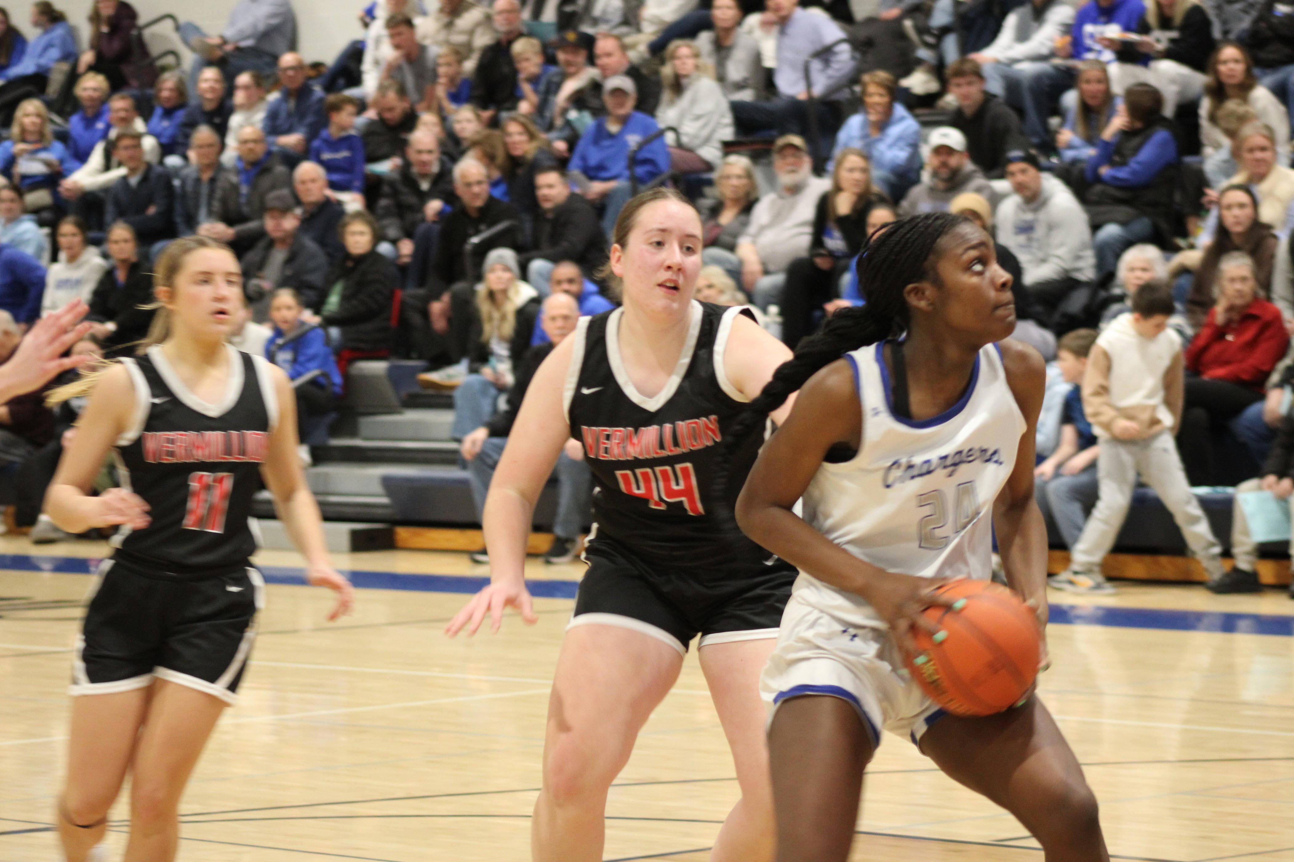 Setzer dominates after half for Sioux Falls Christian girls basketball