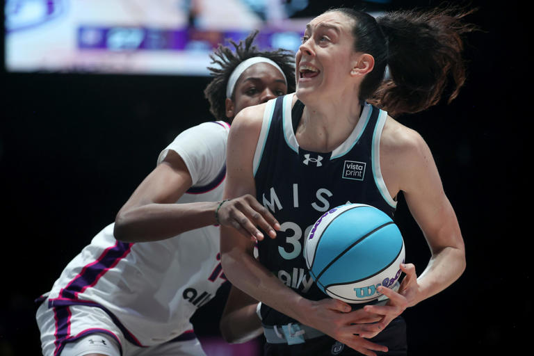 When are Unrivaled basketball games this weekend? Week 4 TV schedule