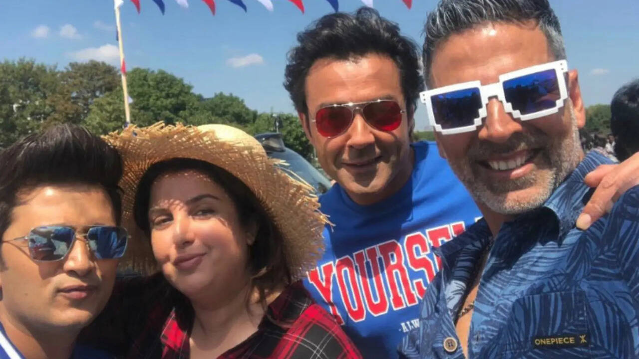 Farah Khan's reaction to Akshay Kumar, Riteish Deshmukh's 'Logon ko ...