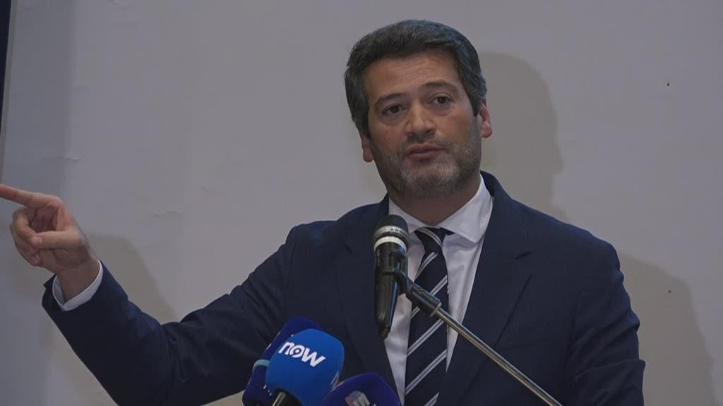 André Ventura foi à Suíça