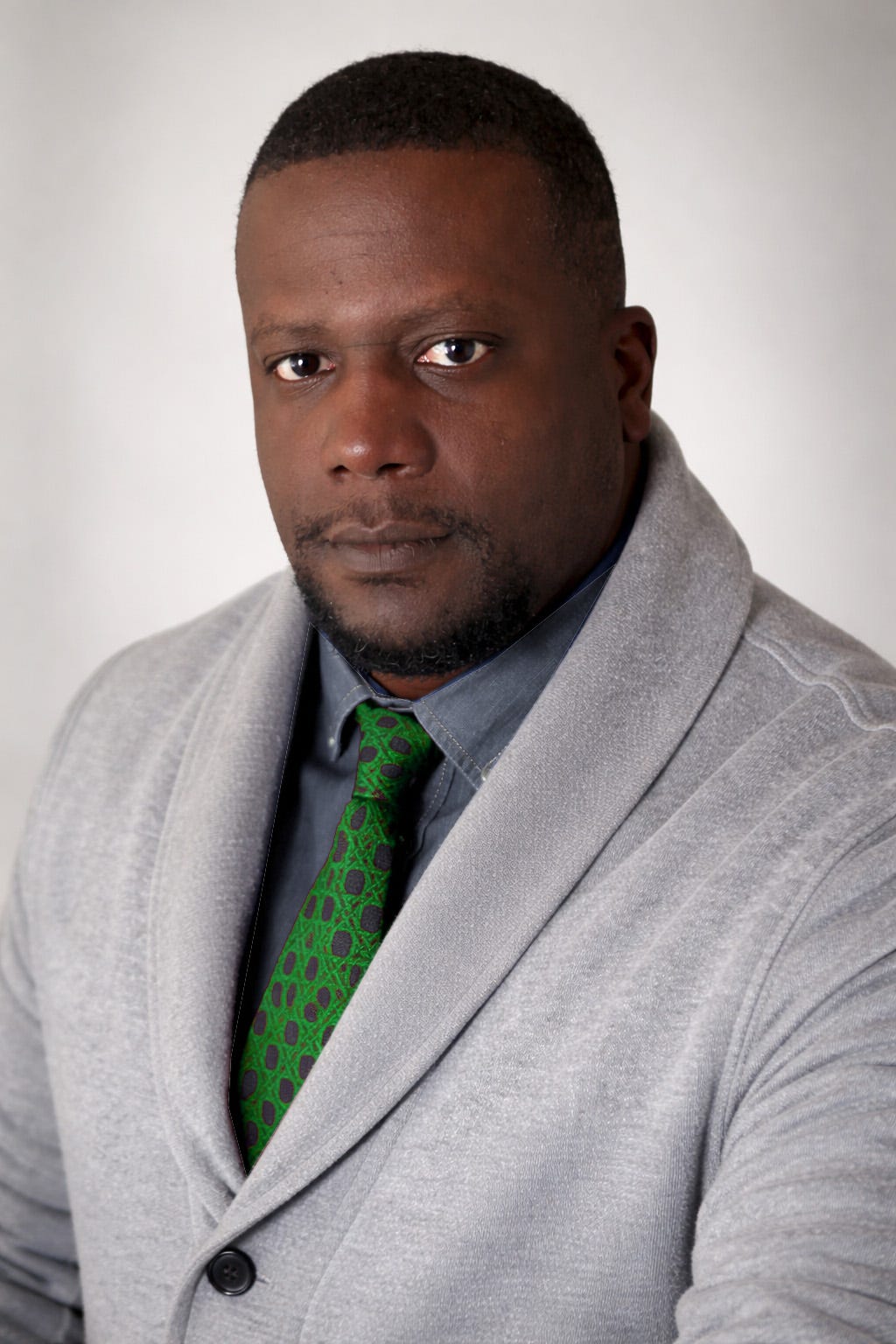 Greenbrier football hires Aaron Pitts as coach, replacing John Elmore